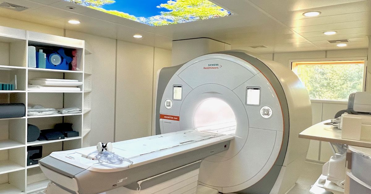 Ny MR maskin på Betanien sykehus er nå på plass - Betanien Sykehus